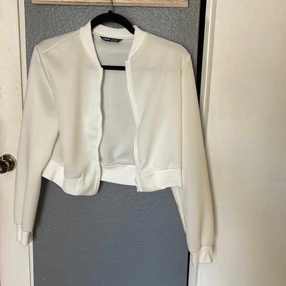 SHEIN | Jackets & Coats | Shein White Cropped Bomber Jacket | Poshmark